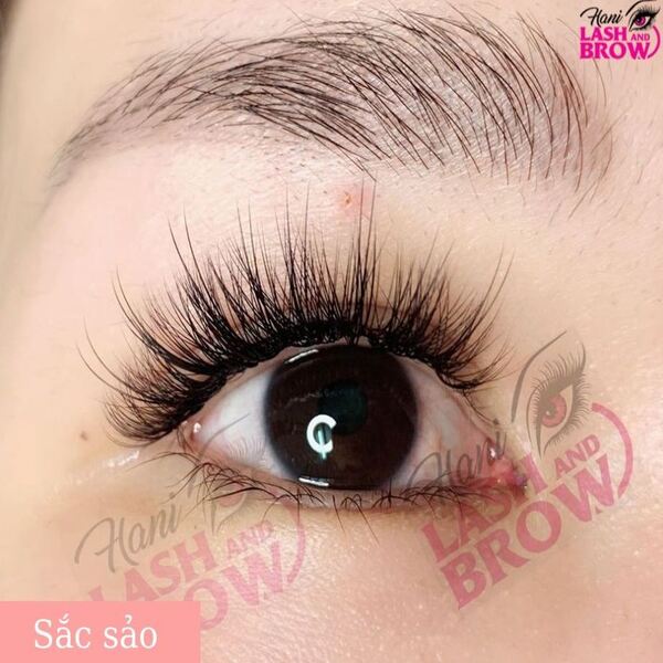 Nối mi Katun để làm bật lên nét đẹp của đôi mắt